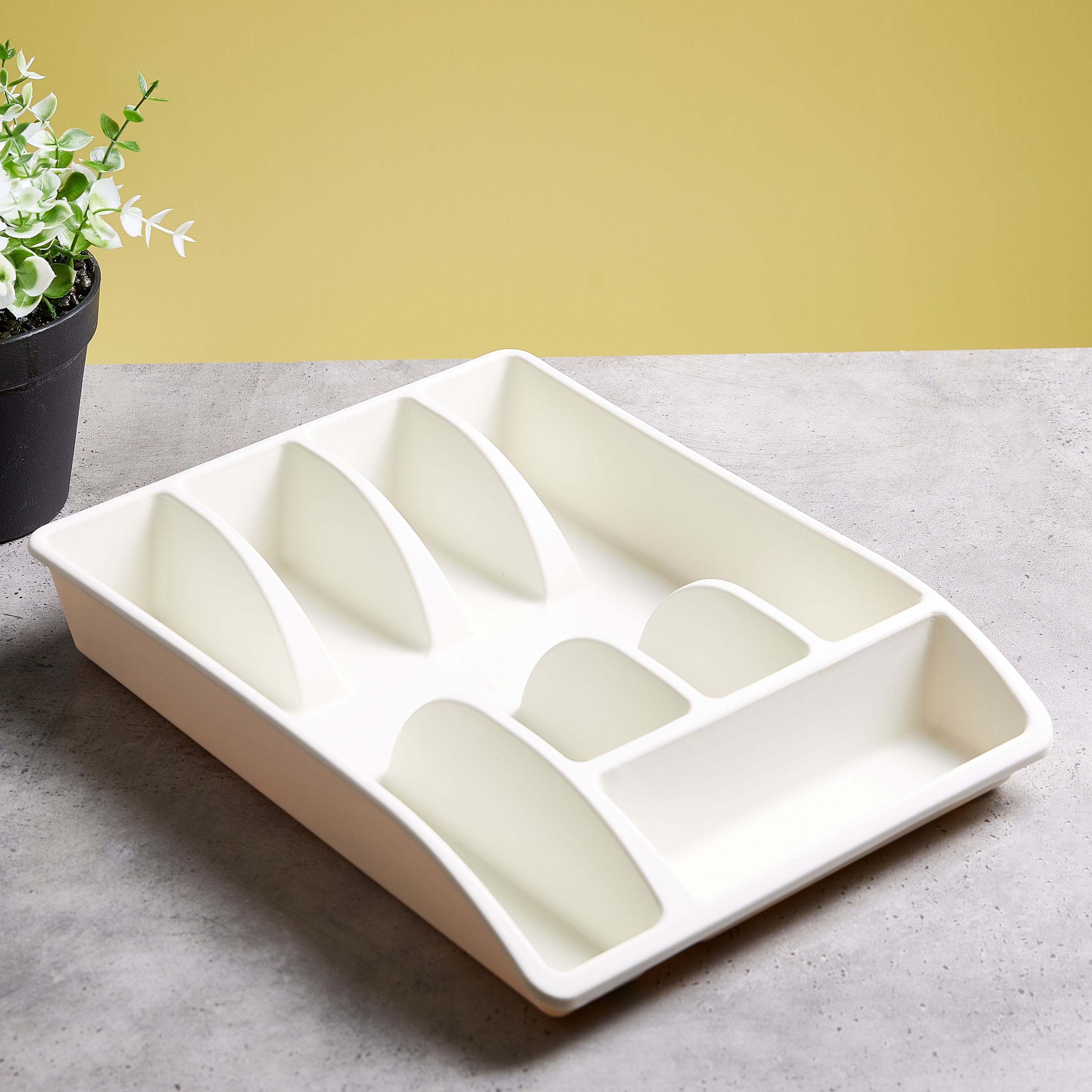 Buy Kevin Cutlery Tray Online in KSA | Homebox