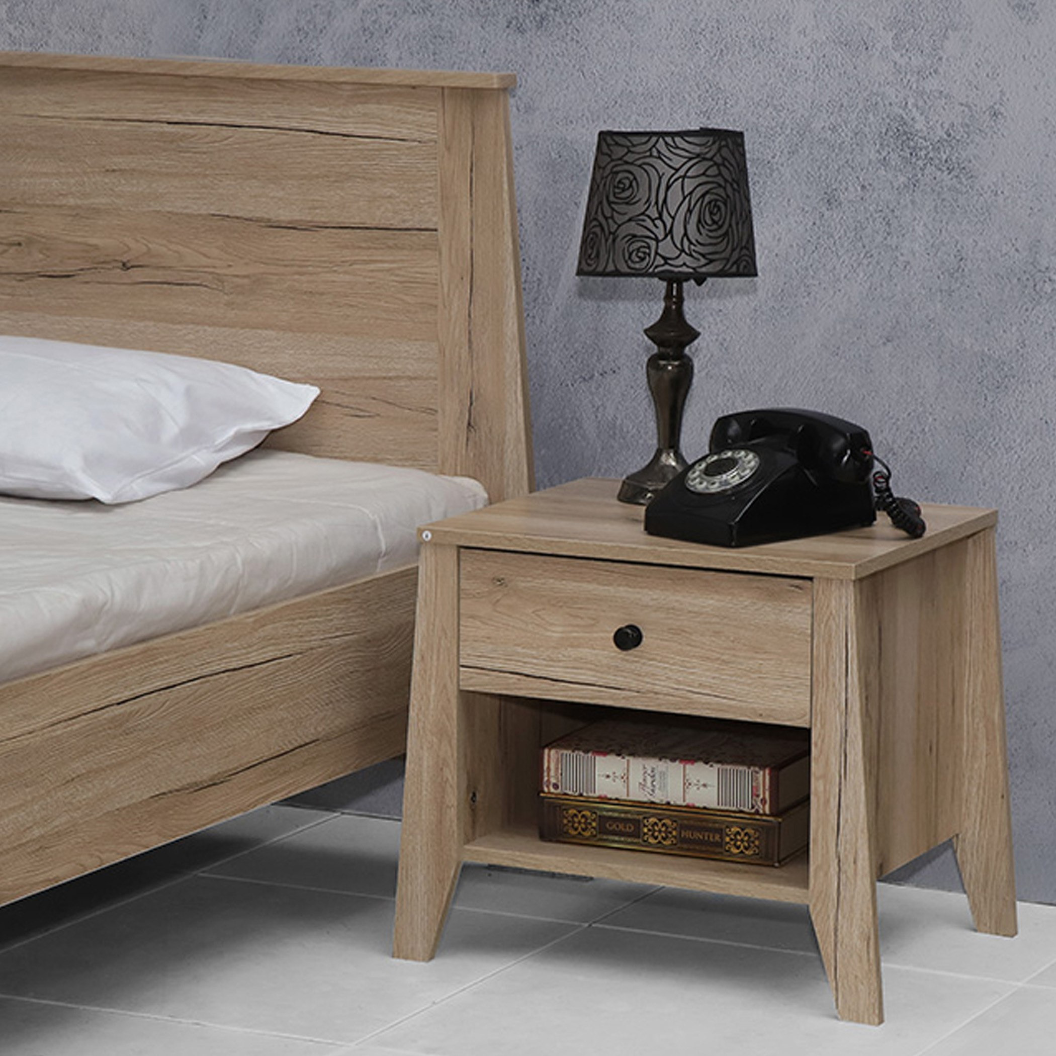 Amberley 1 drawer side table store