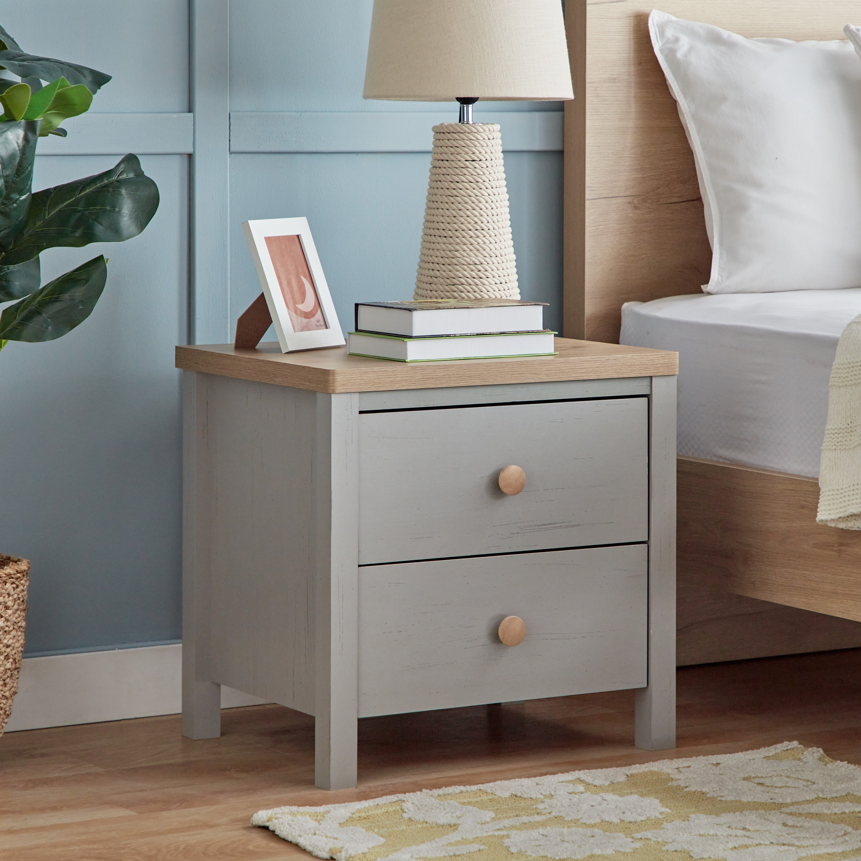 Buy Vinci 2-Drawer Nightstand Online in UAE | Homebox