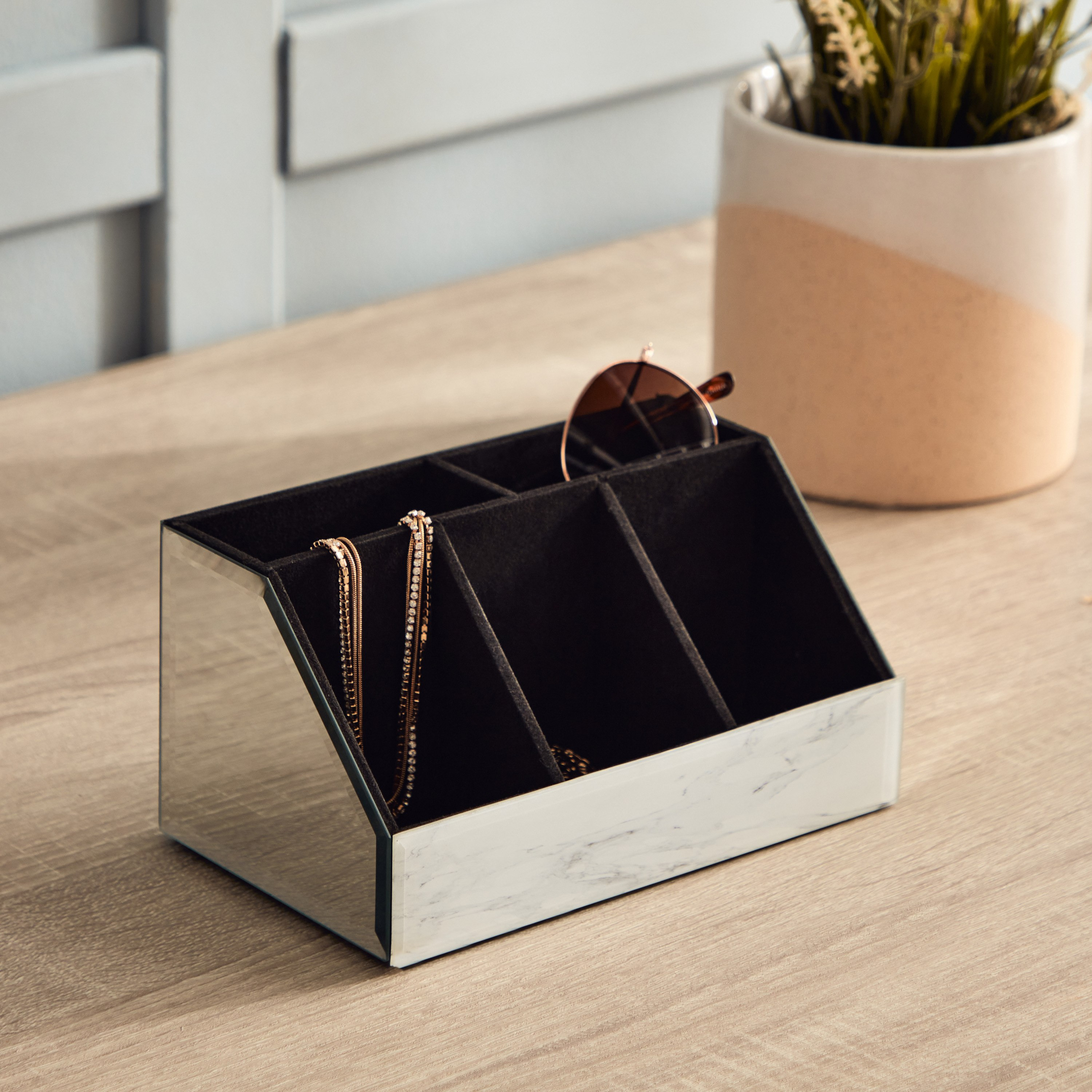 Buy Lamac Metallic Finish Glass Jewellery Box - 19.7x11.5x10 cm Online ...