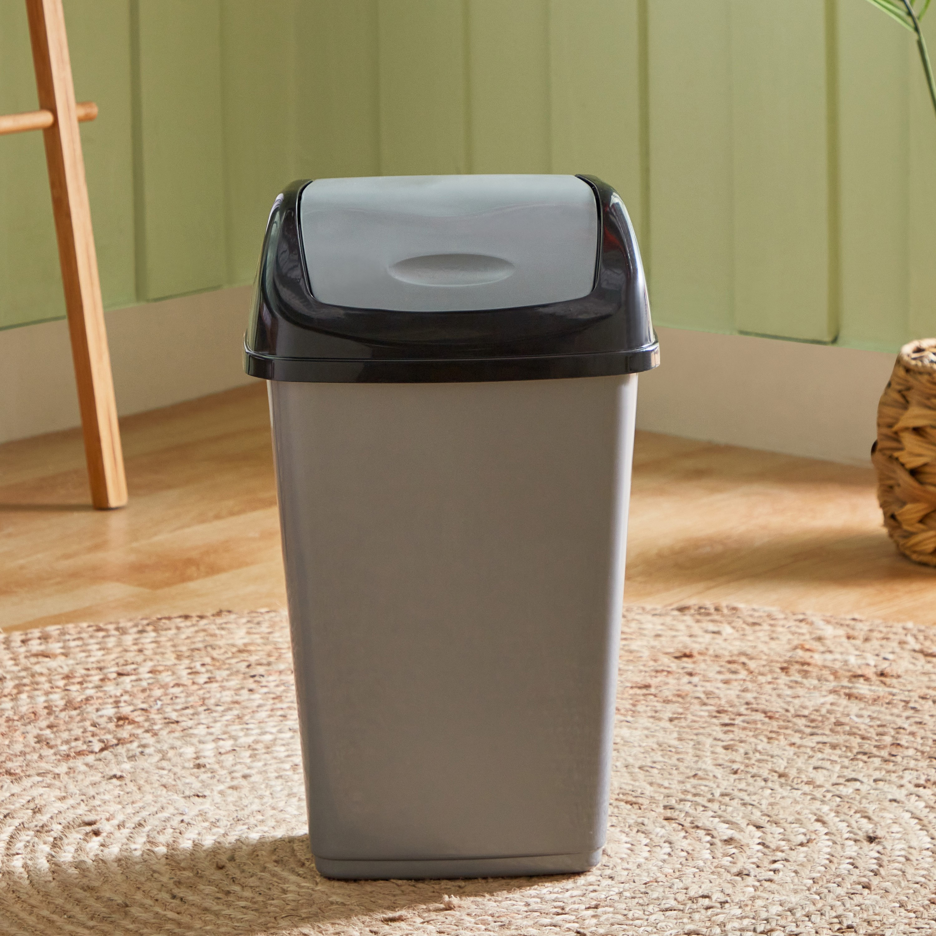 Buy Keep Clean Dust Bin - 9 L Online in UAE | Homebox