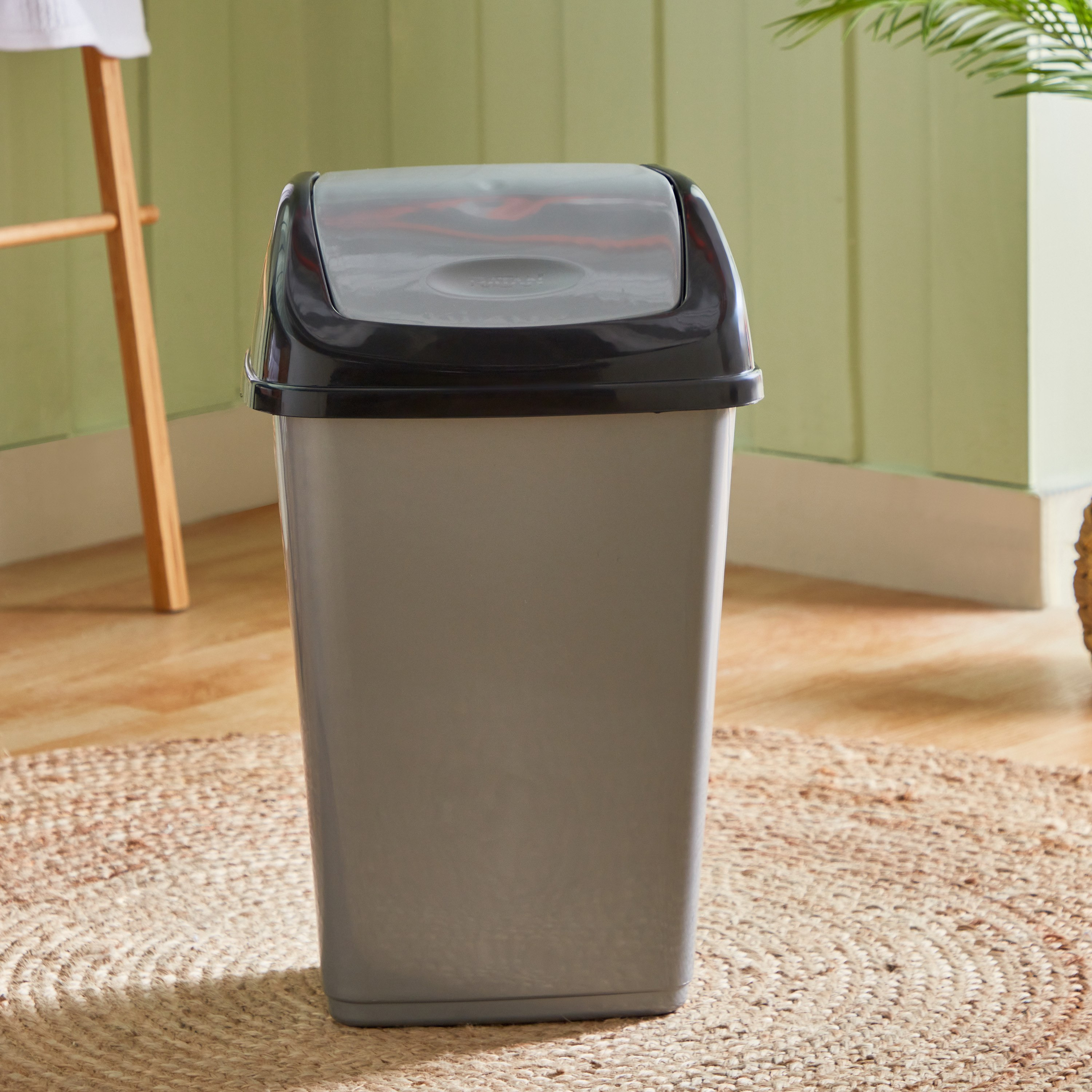 Shop Keep Clean Dust Bin - 15 L Online | Max UAE