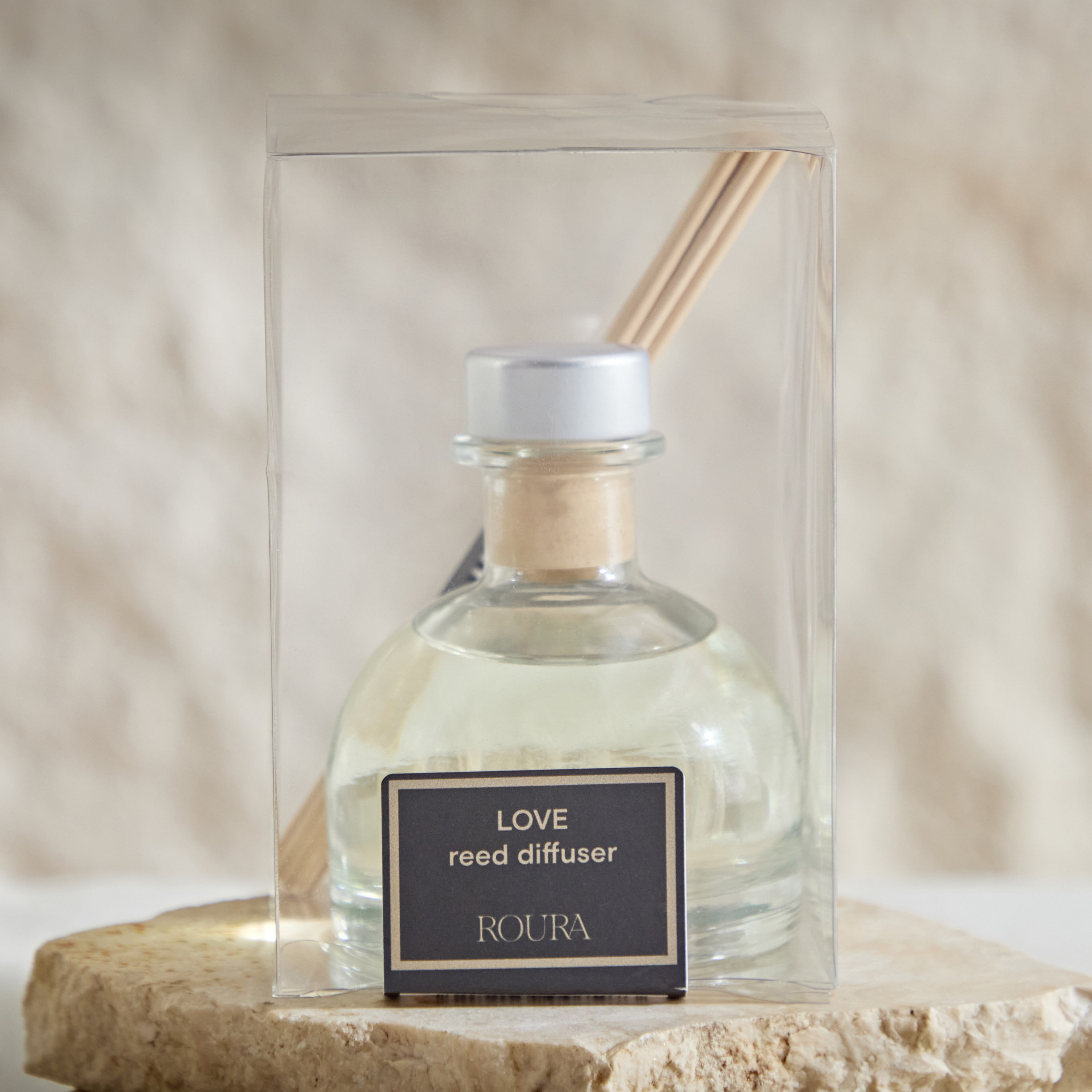Buy Roura Love Spanish Reed Diffuser - 100 ml Online in UAE | Homebox