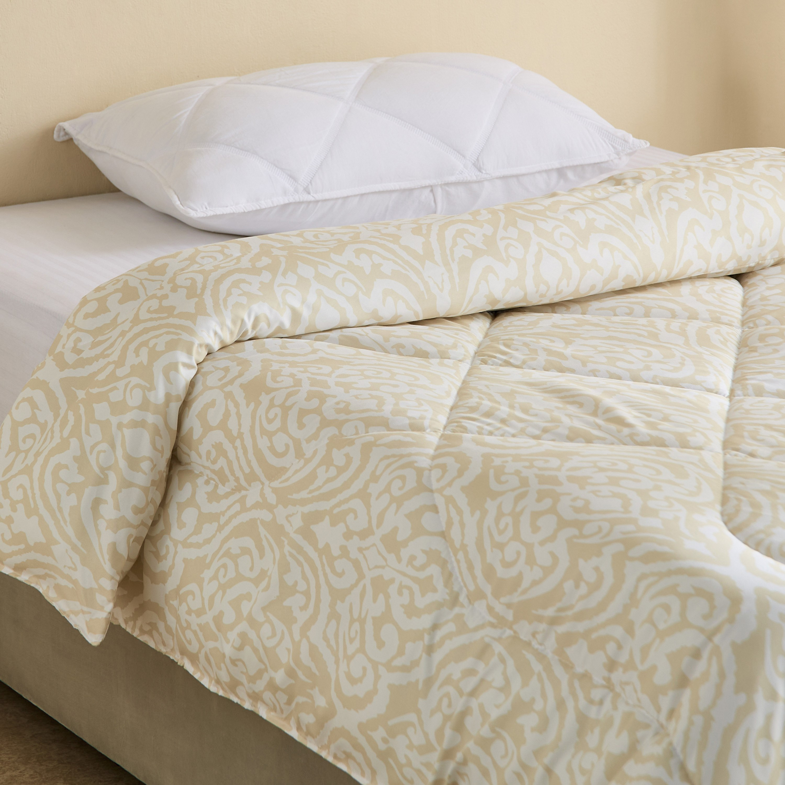 Shop Matrix Essen Microfiber Single Comforter - 135x220 cm Online | Max UAE